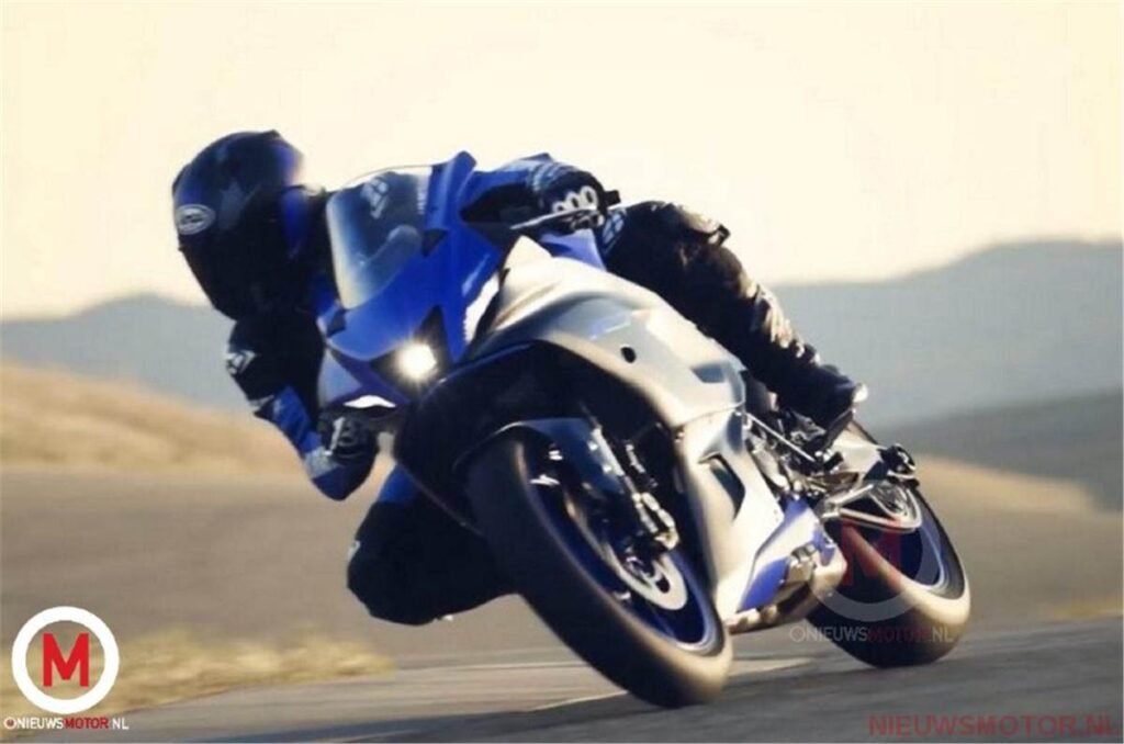 2021 Yamaha YZF-R7 Images Leaked Before Its Official Launch - TorqueXpert