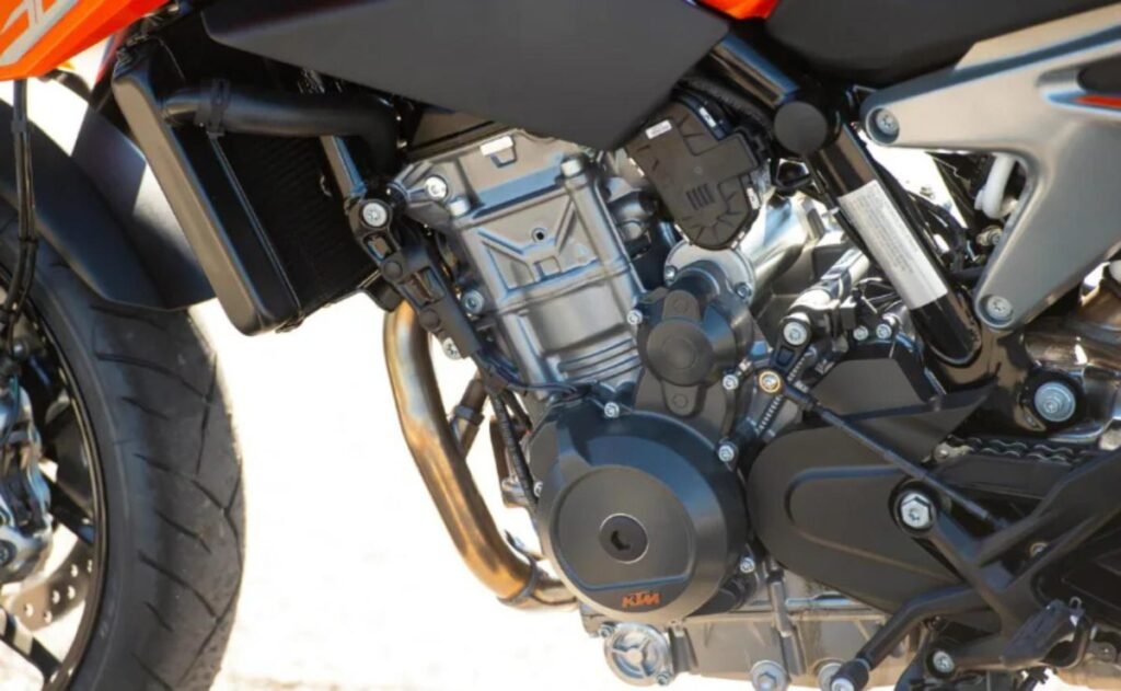 KTM 750 Duke Adventure To Launch Next Year - TorqueXpert